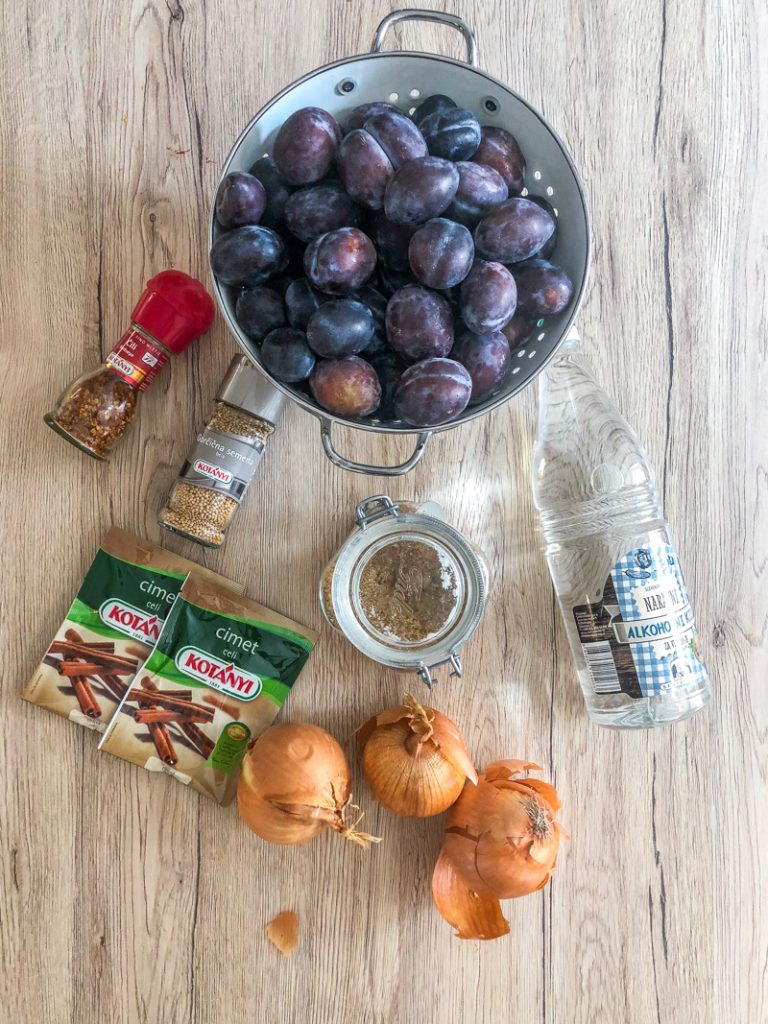 Slivov čatni - Midva Kuhava