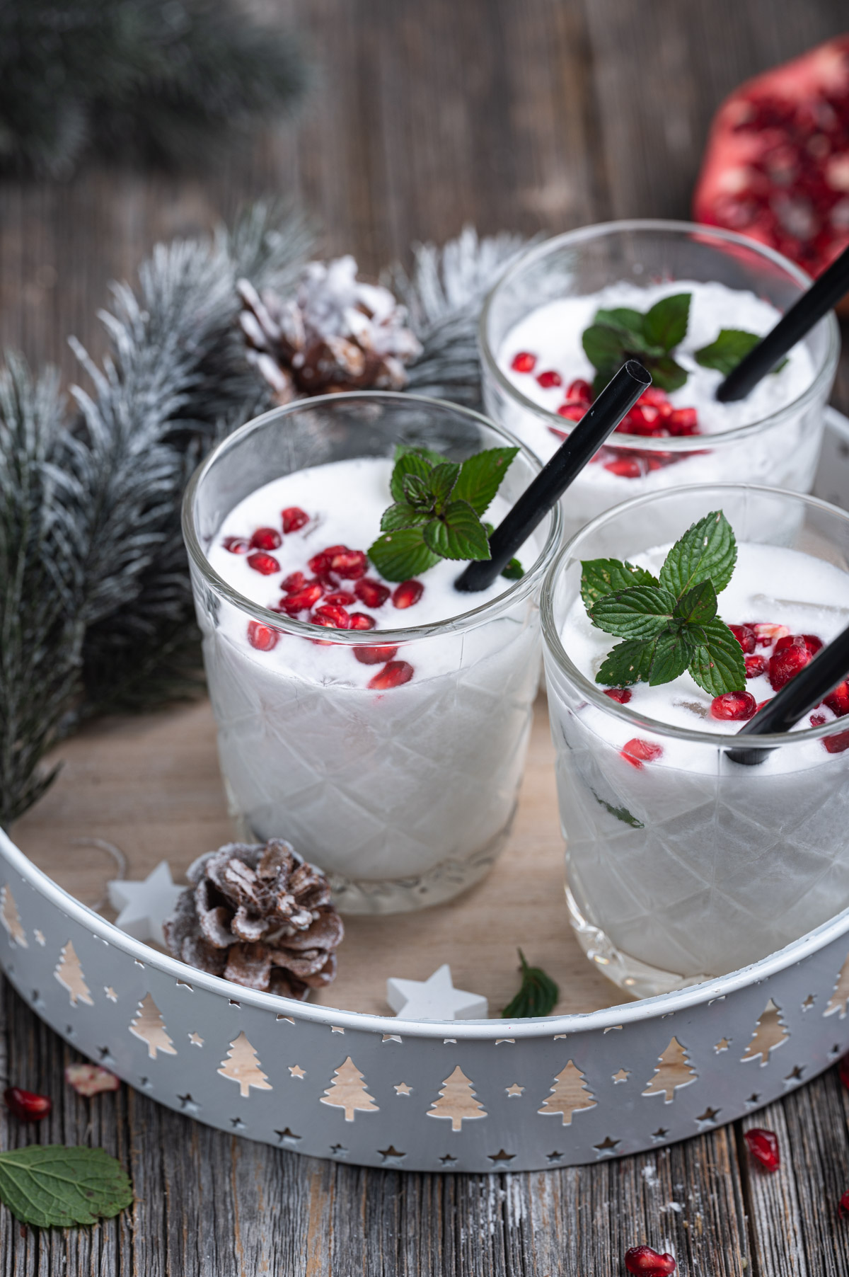 Beli božični mojito - Midva Kuhava