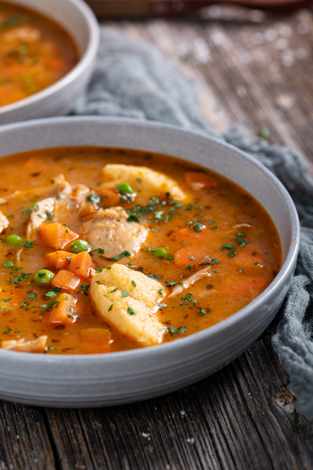 Piščančja obara z žličniki - Midva Kuhava